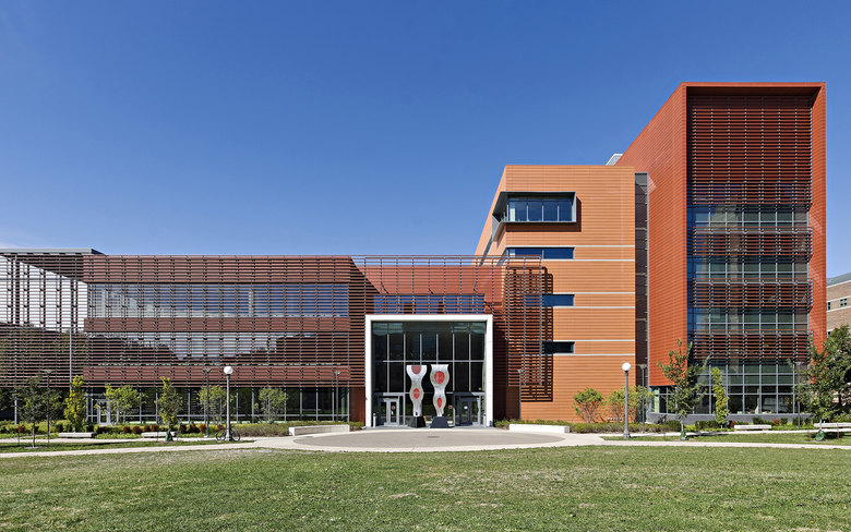 Electrical and Computer Engineering Building | SmithGroup