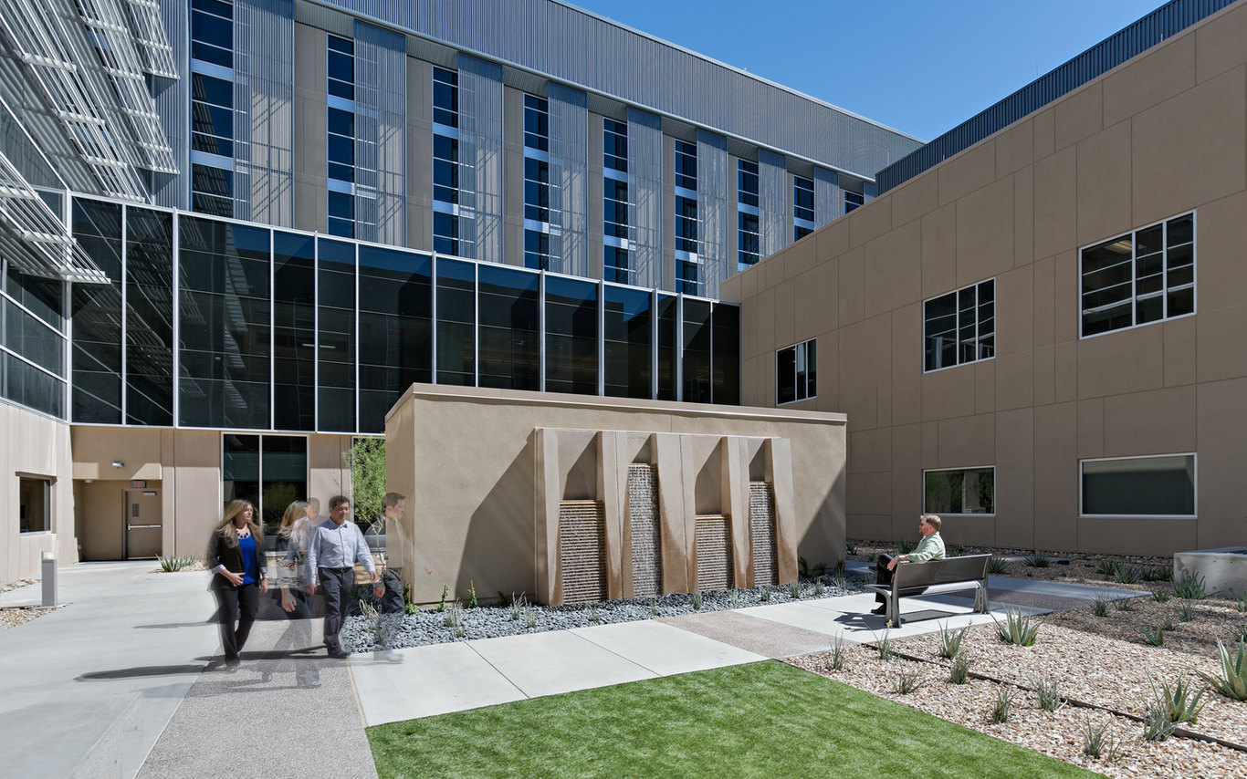 Banner Estrella Medical Center Expansion | SmithGroup