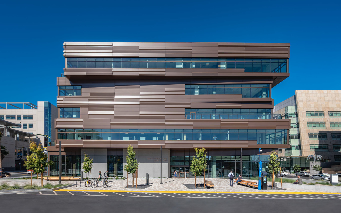 UCSF Wayne and Gladys Valley Center for Vision | SmithGroup