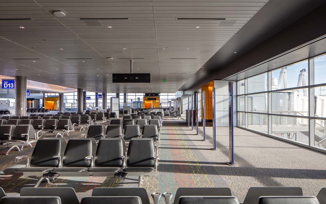 Sky Harbor International Airport Terminal 4 | SmithGroup
