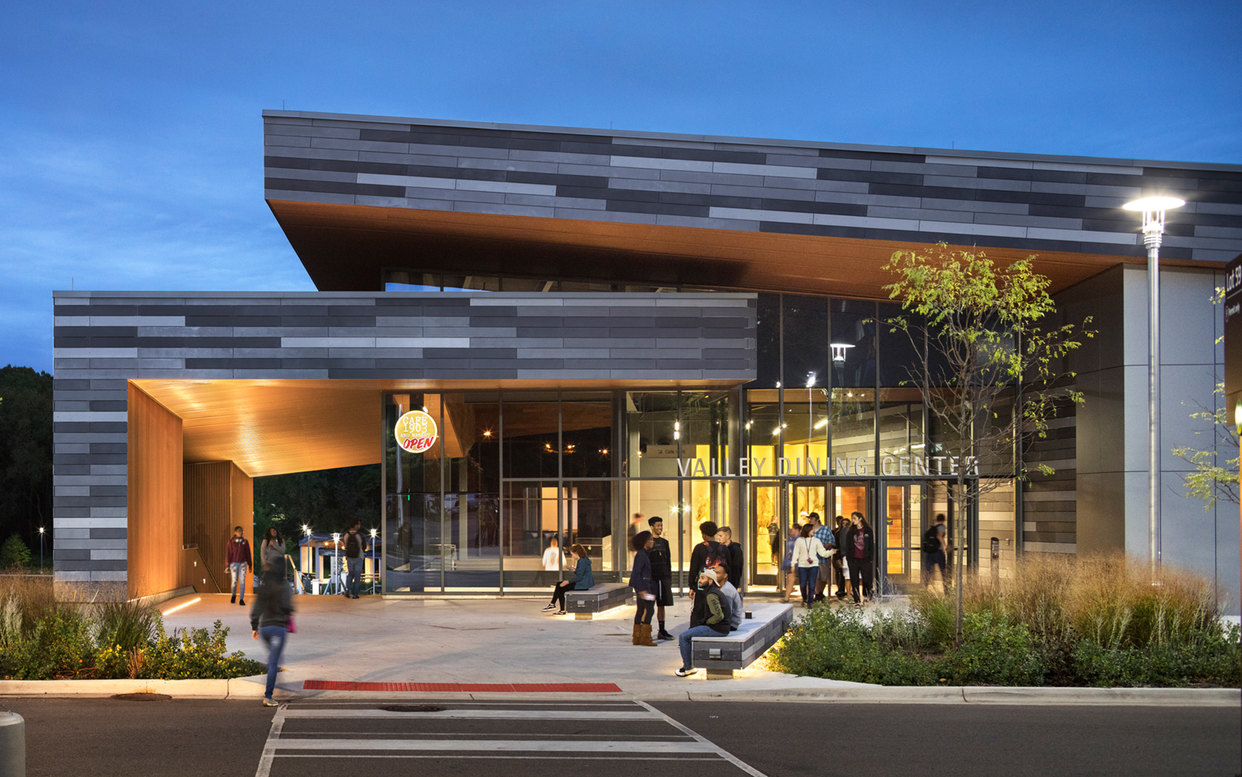 Western Michigan University - Valley Dining Center | SmithGroup