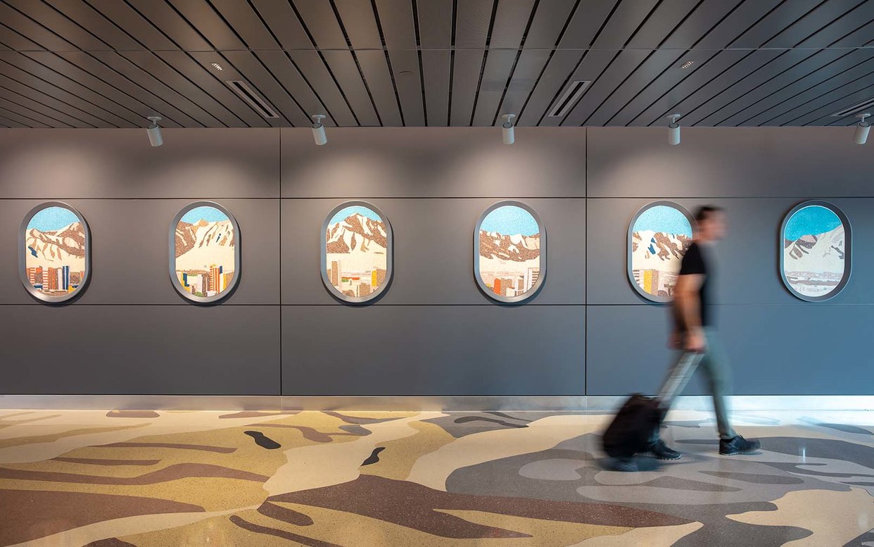 Sky Harbor International Airport Terminal 4 | SmithGroup