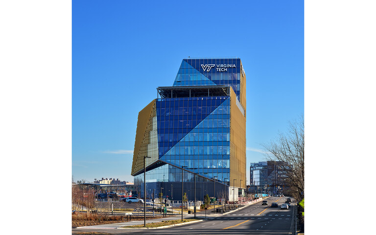 Virginia Tech - Innovation Campus and Academic Building One | SmithGroup