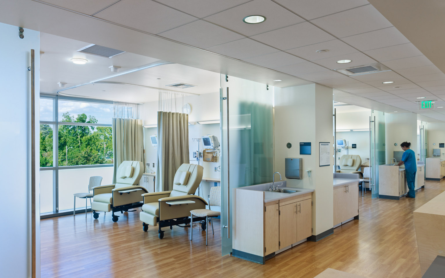 UC Davis Comprehensive Cancer Center Expansion | SmithGroup