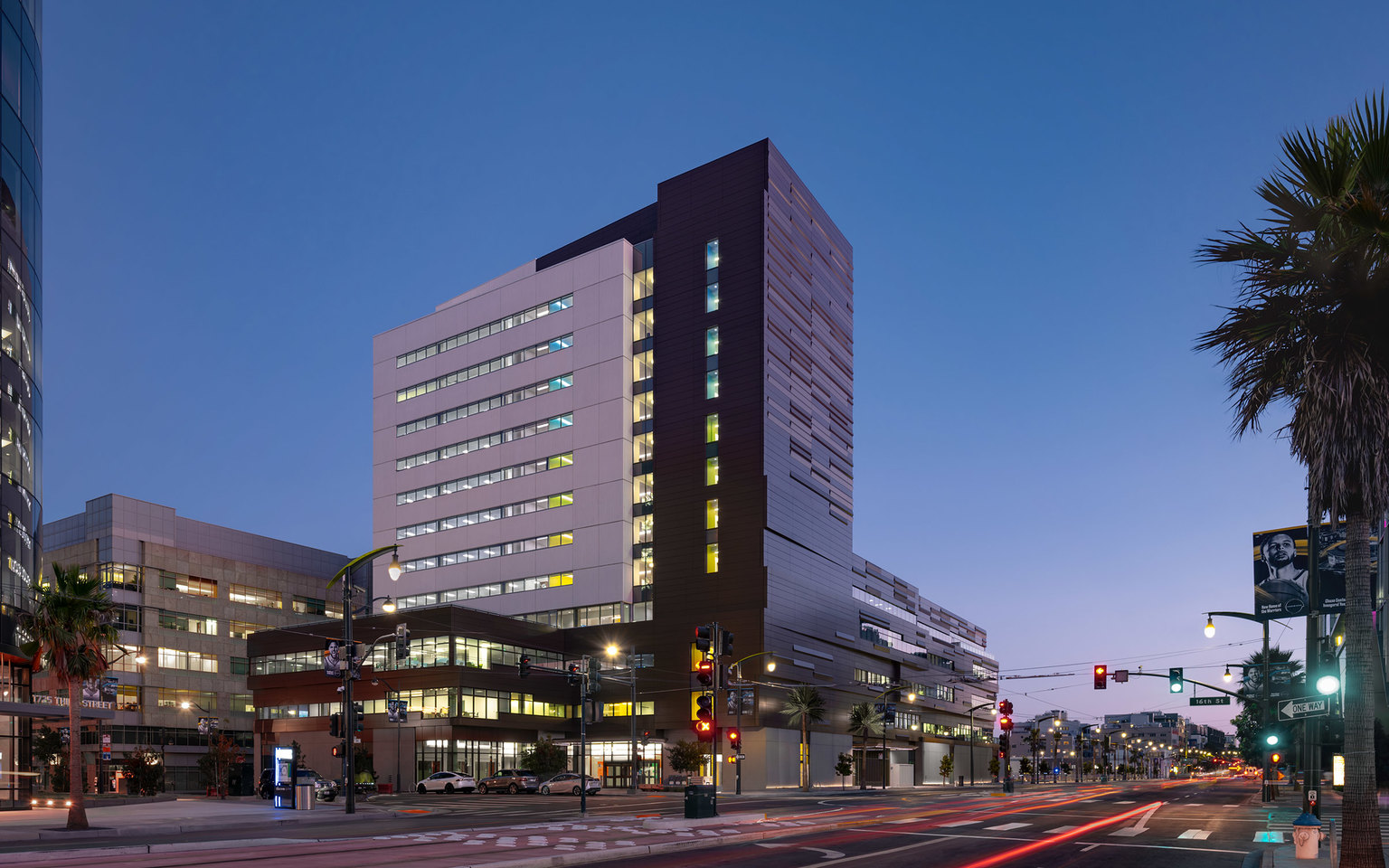 UCSF Wayne and Gladys Valley Center for Vision | SmithGroup