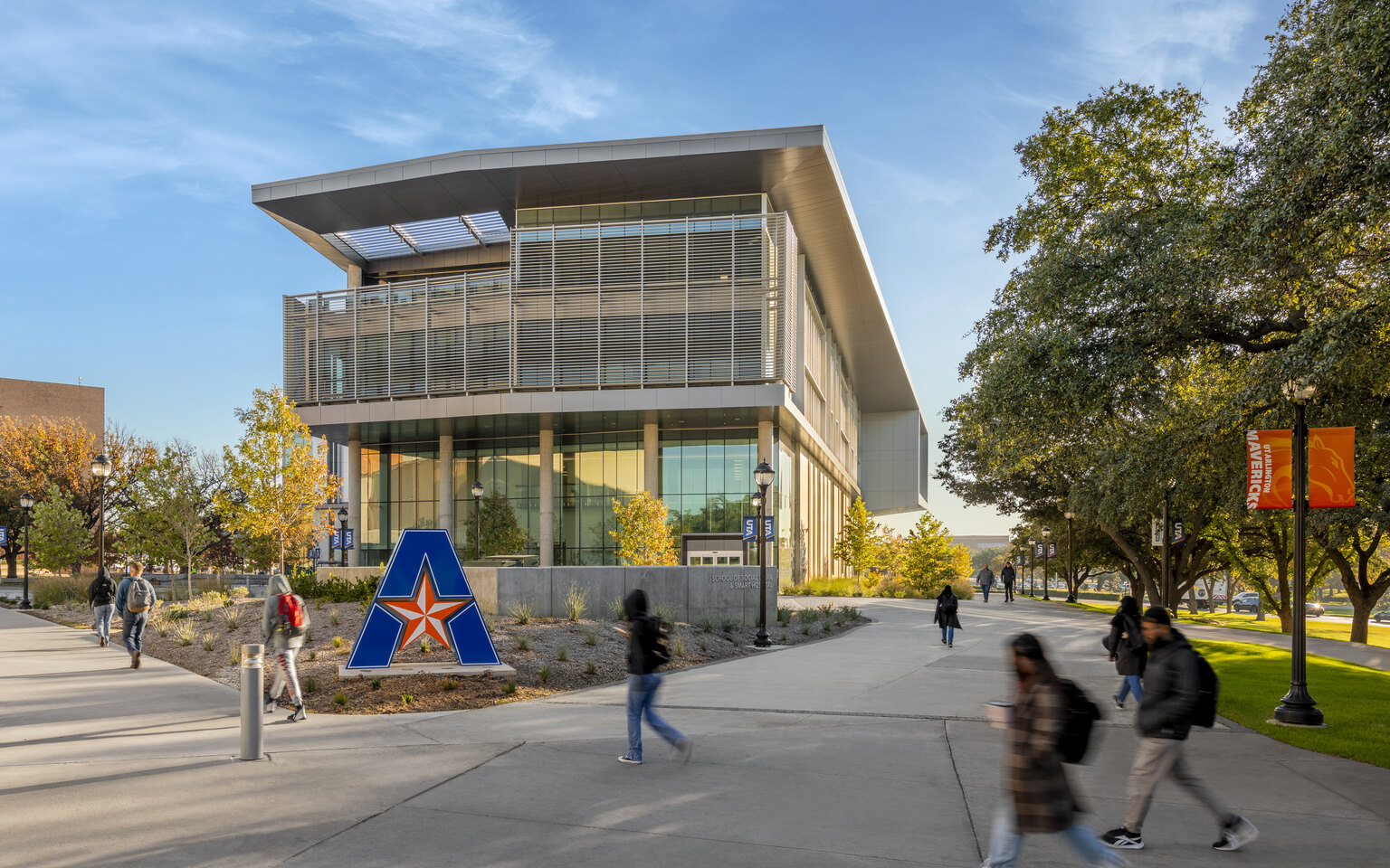 The University of Texas at Arlington School of Social Work and Smart ...