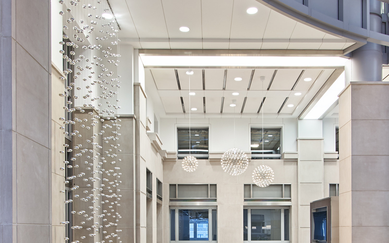 555 12th Street Repositioning | SmithGroup