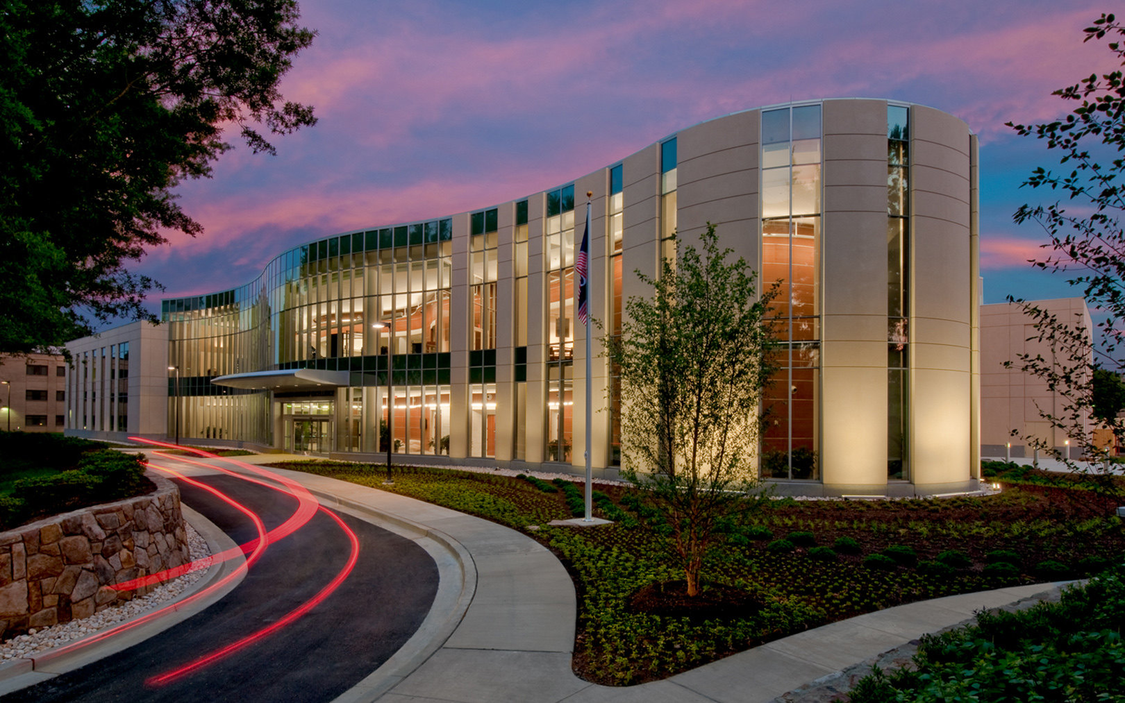 National Intrepid Center of Excellence (NICoE) | SmithGroup