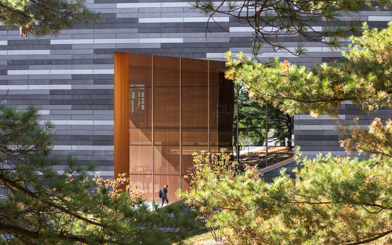 Western Michigan University - Valley Dining Center | SmithGroup