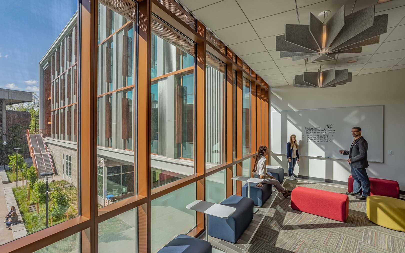 Natural Sciences Building, California State University, Chico | SmithGroup