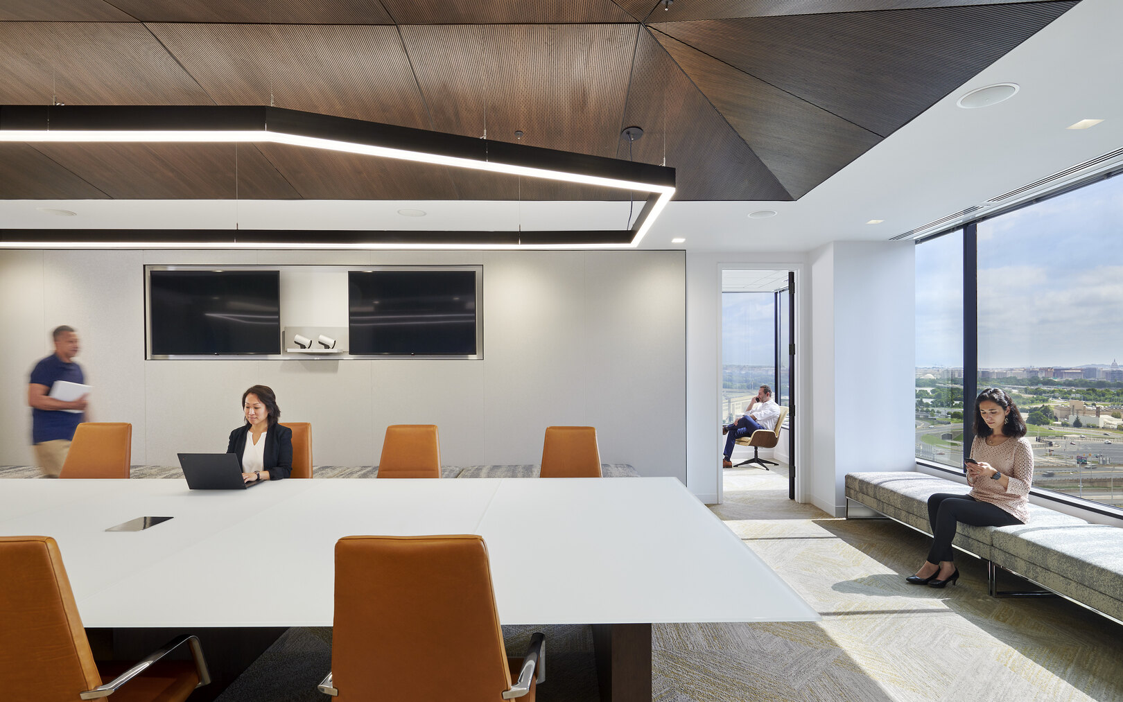 U.S. Drug Enforcement Administration Headquarters Renovation | SmithGroup