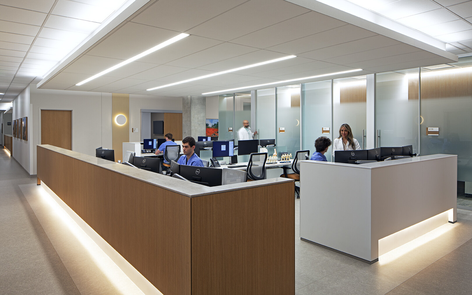 Joe C. Wen & Family Center for Advanced Care | SmithGroup